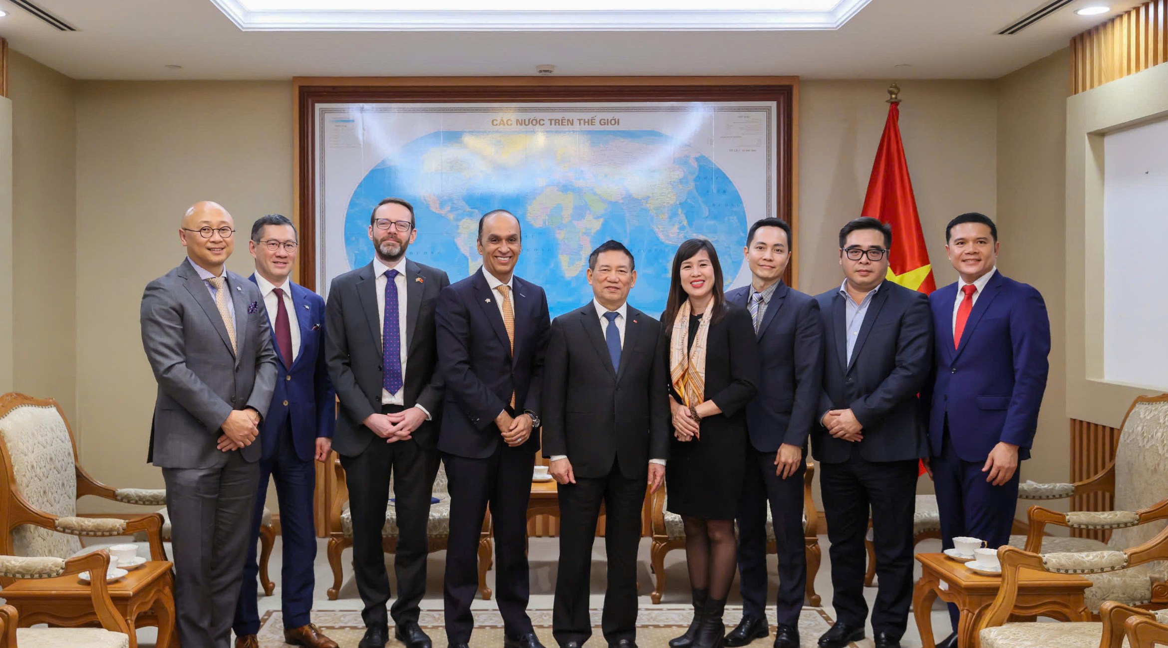 Prudential plc CEO Reinforces Long-Term Commitment to Vietnam during ...